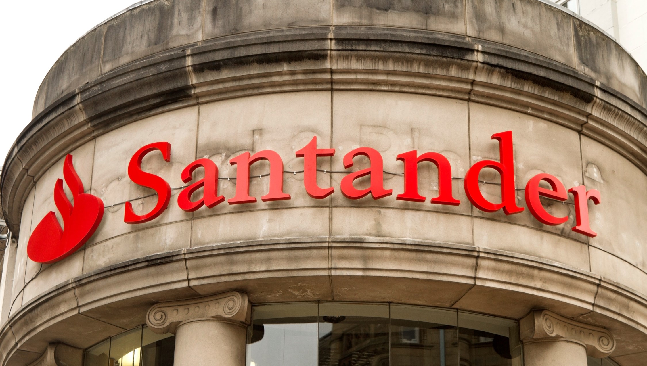 Santander Shows Leadership in UK RMBS | TwentyFour Asset Management